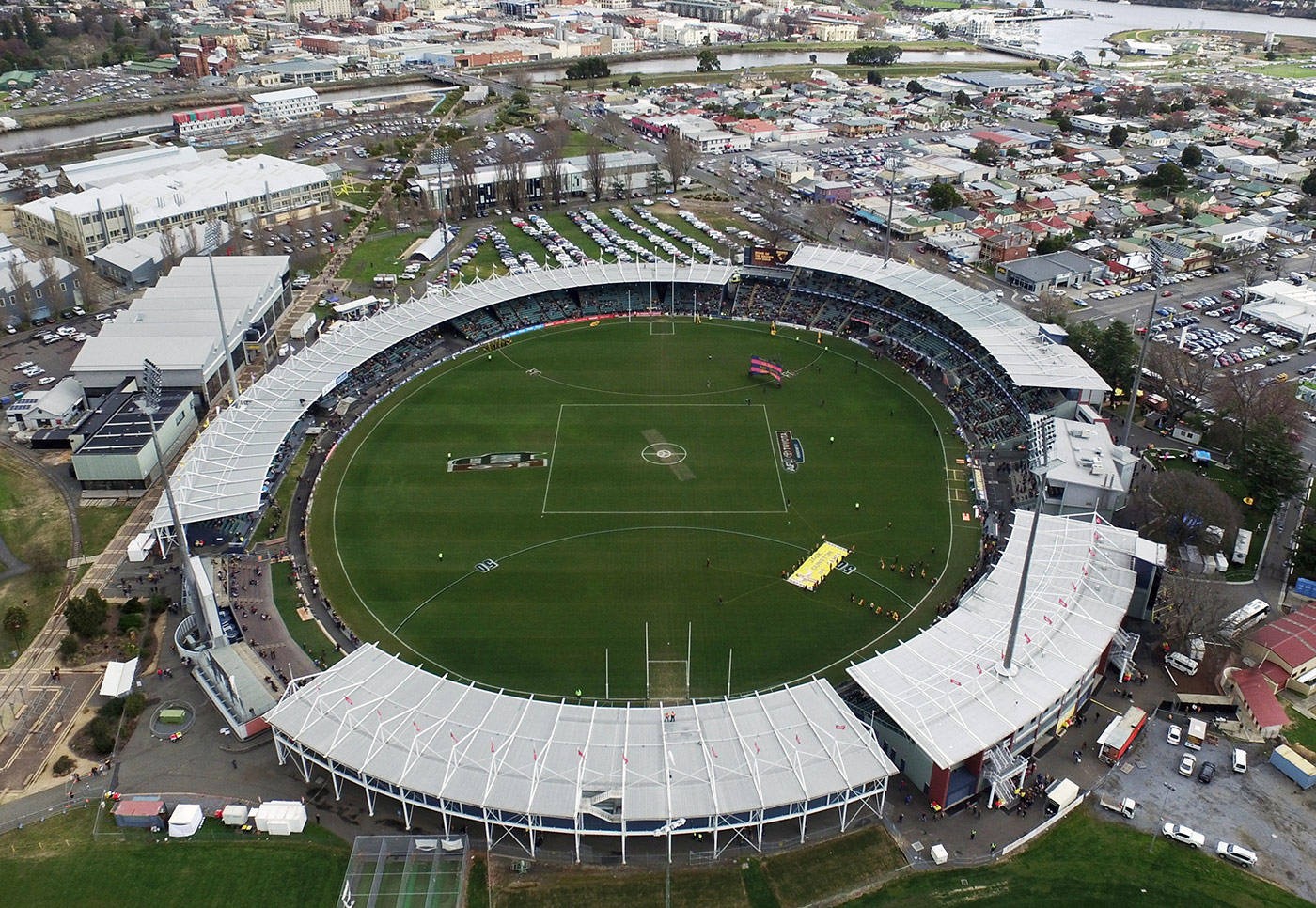 Buy Hawthorn Hawks vs Adelaide Crows Tickets - 01 Jun 2024